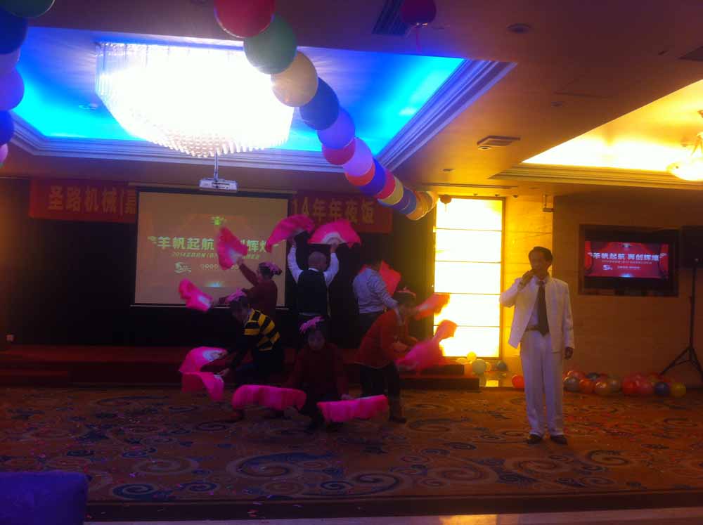 We make things for roll - Foroll casters and wheels