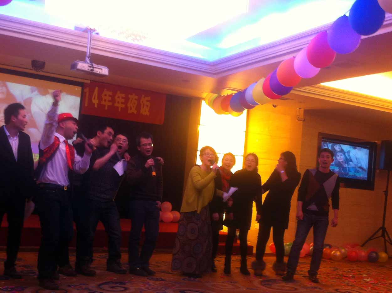 We make things for roll - Foroll casters and wheels